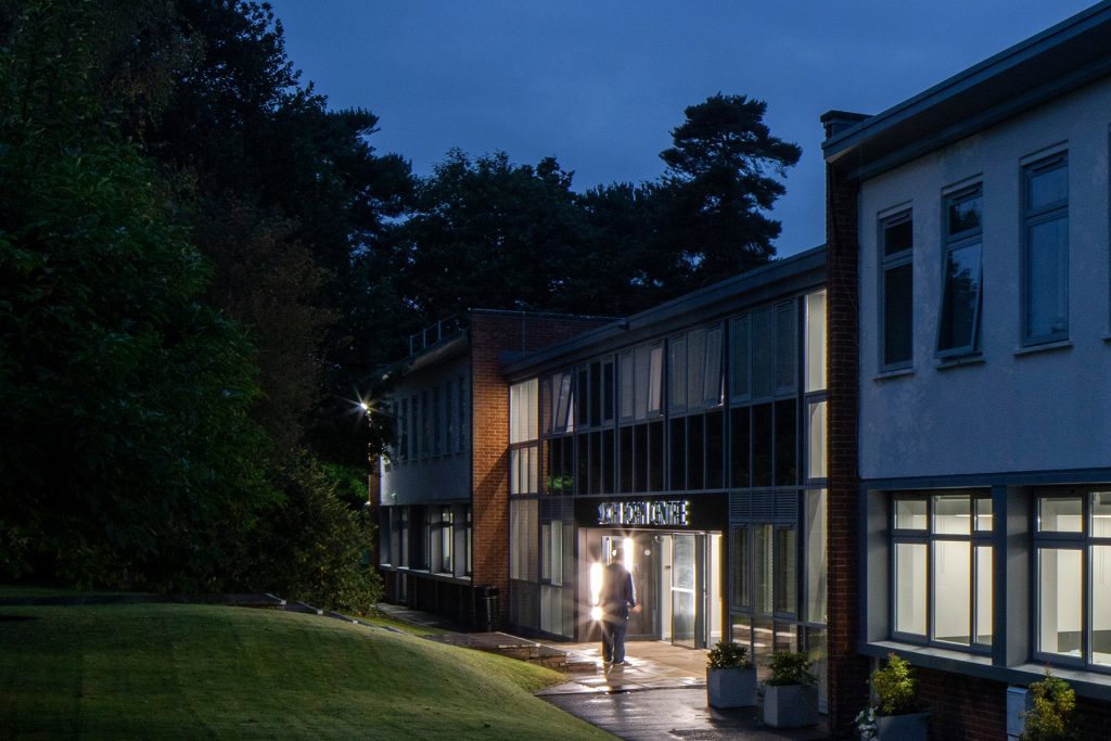 Reed's School Sixth Form Centre and Boarding House - IID Architects